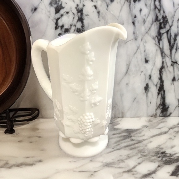 Westmoreland | Dining | Vintage Westmoreland Milk Glass Pitcher ...